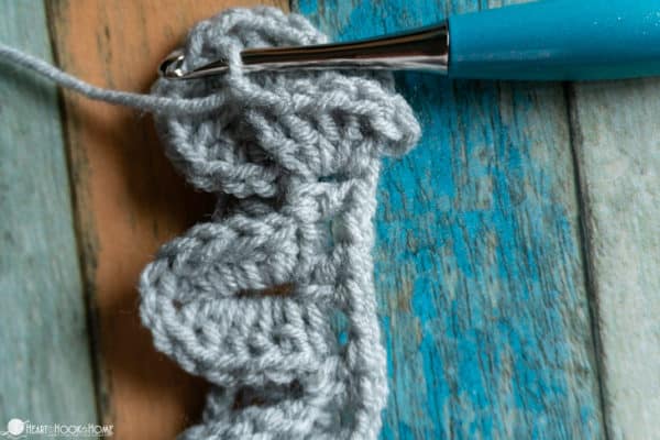 How to Crochet the Crocodile Stitch (Video Tutorial)