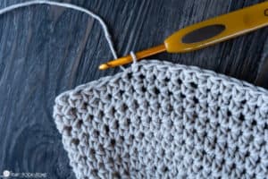 Wave Market Bag Free Crochet Pattern - Heart Hook Home