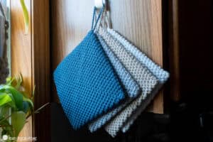 How to Crochet a Double Thick Hot Pad - Heart Hook Home
