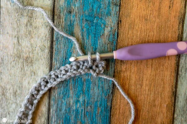 Step-by-Step Counterpane Crochet Stitch Tutorial - Heart Hook Home