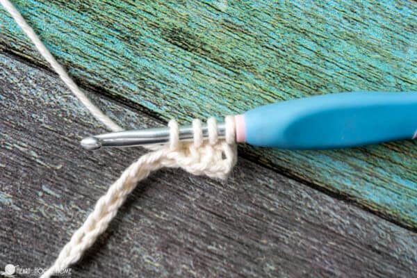 Linked Treble Crochet Stitch Tutorial - Heart Hook Home