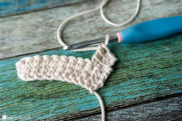 Linked Treble Crochet Stitch Tutorial - Heart Hook Home