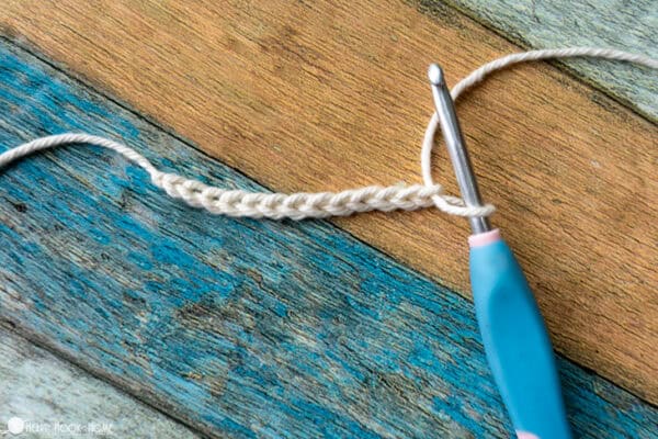 Linked Treble Crochet Stitch Tutorial - Heart Hook Home